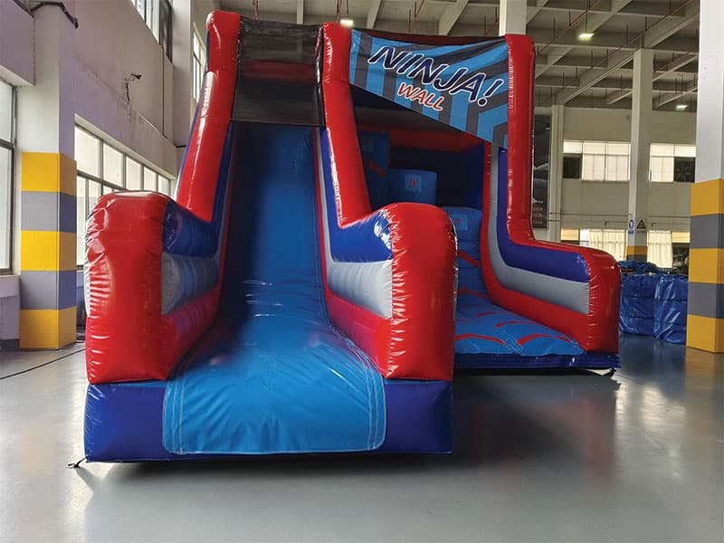 Ninja Wall gonflable – Défi sportif inspiré de Ninja Warrior