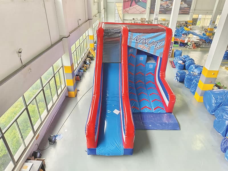 Ninja Wall gonflable – Défi sportif inspiré de Ninja Warrior